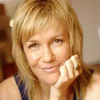 Robyn Malcolm to host awards | The Big Idea