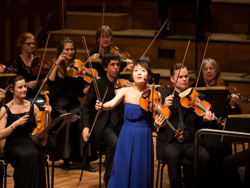 Australian wins international violin competition | The Big Idea